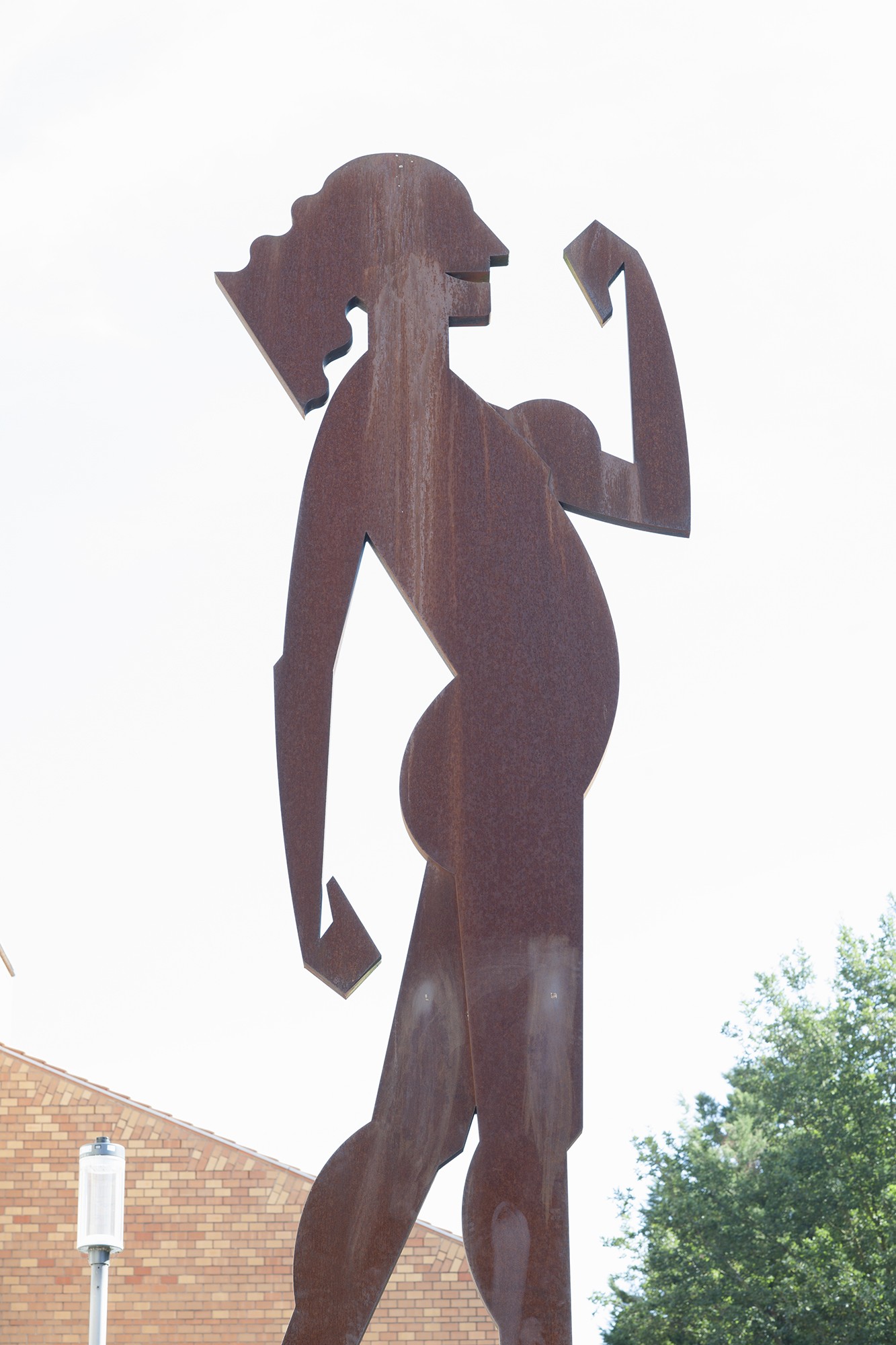 Frau mit Armen / Woman with Arms • NRWskulptur